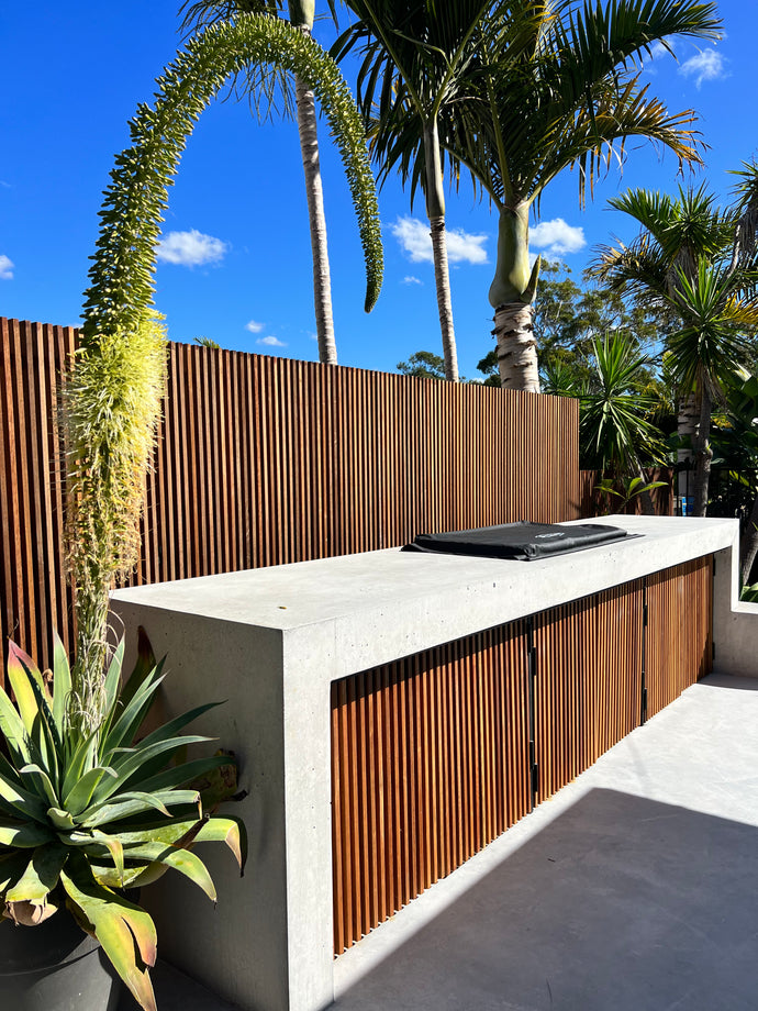 Yellow Balau Batten Screens - Raw Finish – Timber Screens Australia