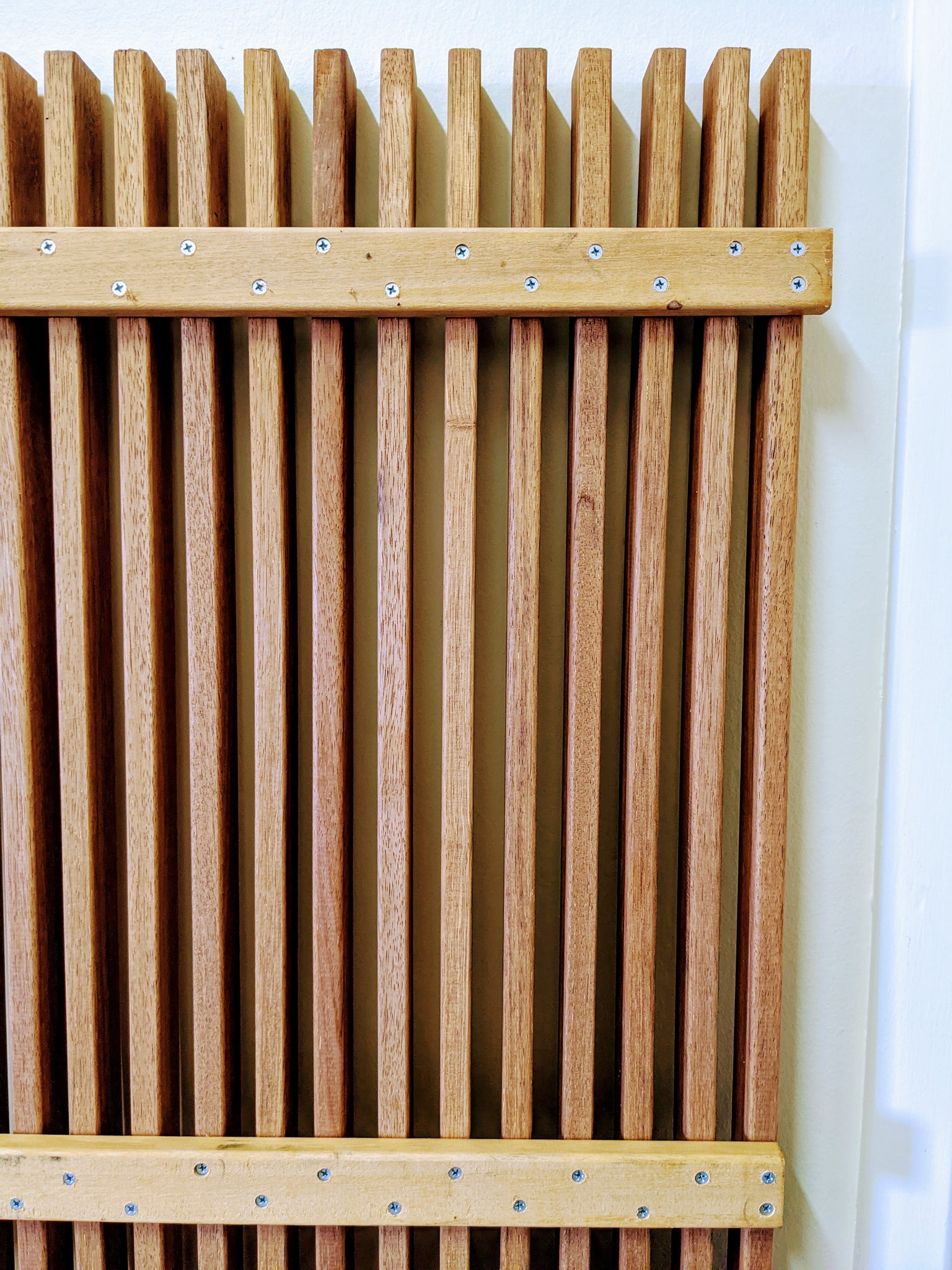 Yellow Balau Batten Screens - Oiled Finish – Timber Screens Australia